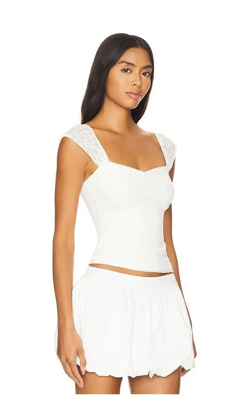 MORE TO COME Kendall Top