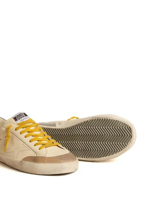 GOLDEN GOOSE Super-star Perforated Leather Sneakers - Neutrals