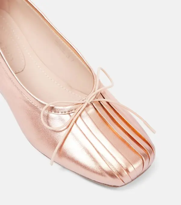 Simone Rocha Classic Pleated Leather Ballet Flats - Beige