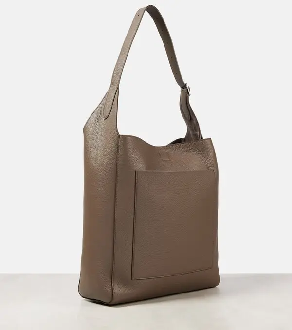 チイコ→ザ ロウ/THE ROW ショルダーバッグ BLAKE HOBO The Row Blake Hobo Lux Grain Bag in Acajou PLD | FWRD