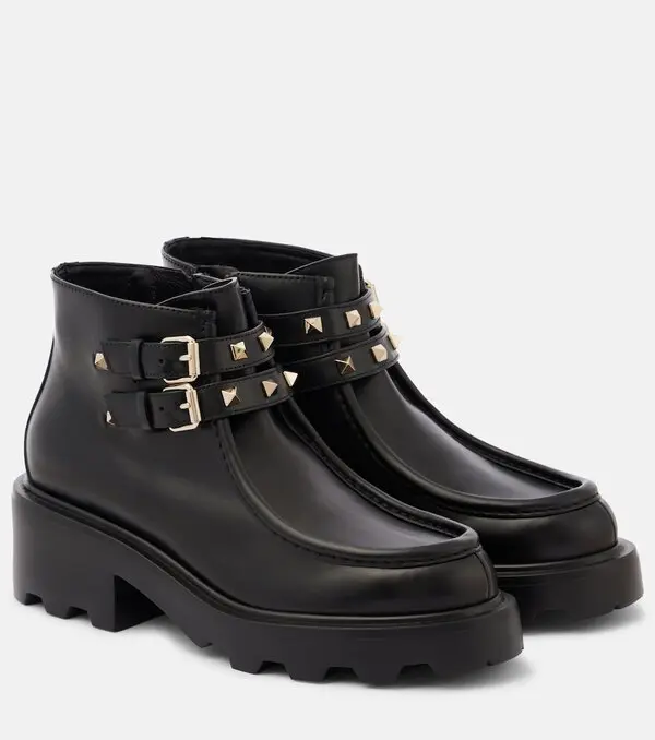 Valentino Garavani Rockstud Leather Ankle Boots - Black