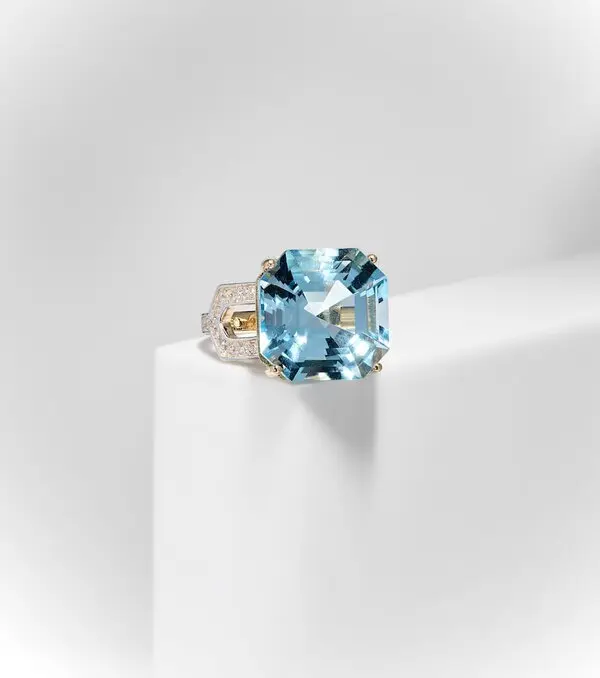 Mateo 14kt Yellow Ring With Topaz And Diamonds
