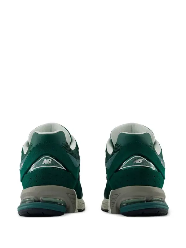 NEW BALANCE 2002r Sneakers - Green