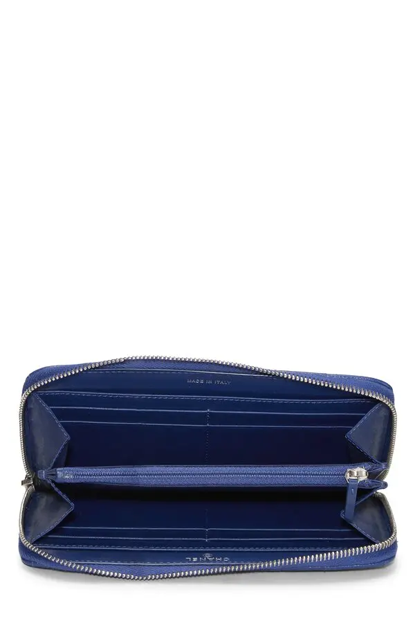 Chanel Quilted Caviar Zip Around Wallet - Blue