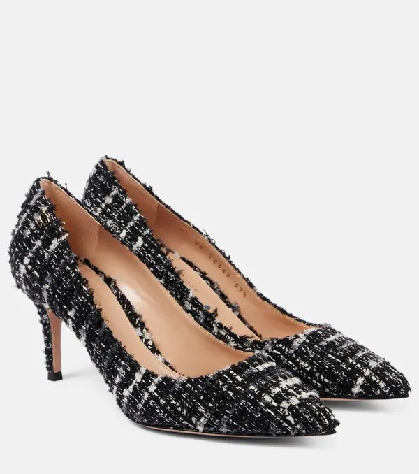 GIANVITO ROSSI 70 Bouclé Pumps - Black