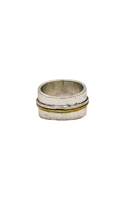 PETIT MOMENTS Wilder Ring
