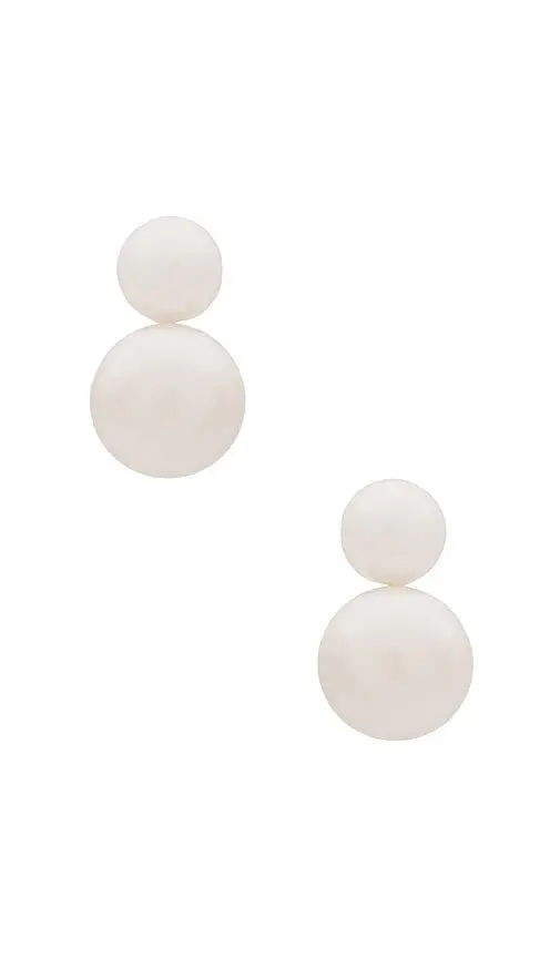 Shashi Bianca Pearl Earrings - Ivory