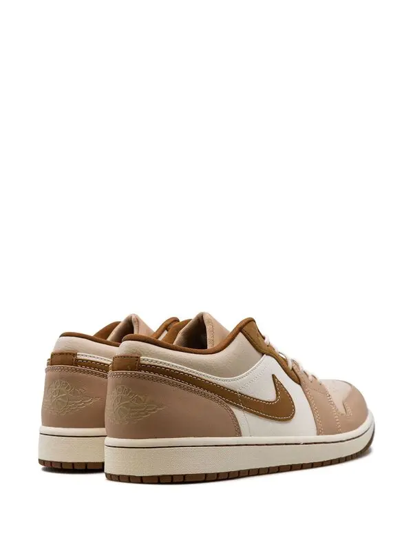 JORDAN Air 1 Low Se Sneakers - Brown