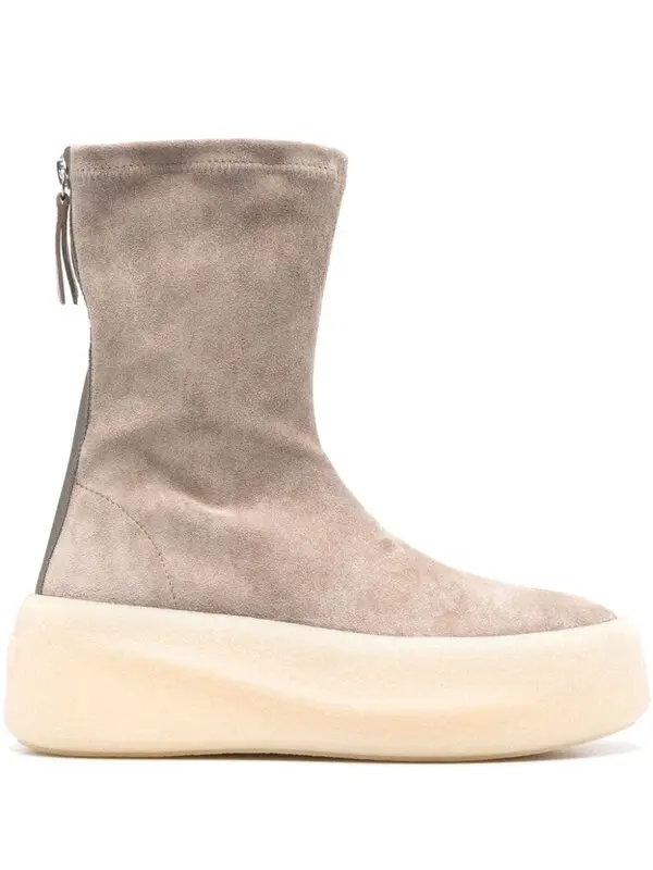 VIC MATIE Suede Boots