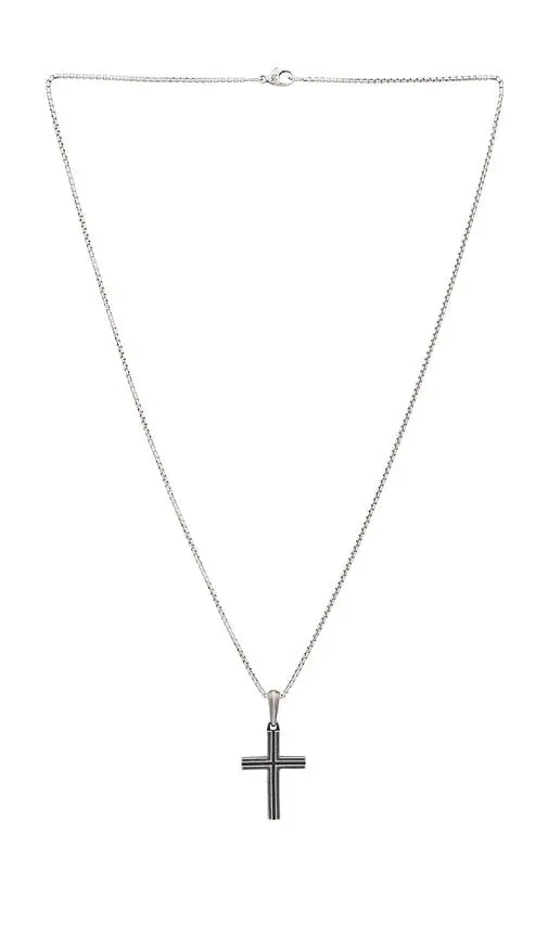 MIRANDA FRYE Cross Pendant Necklace - Silver