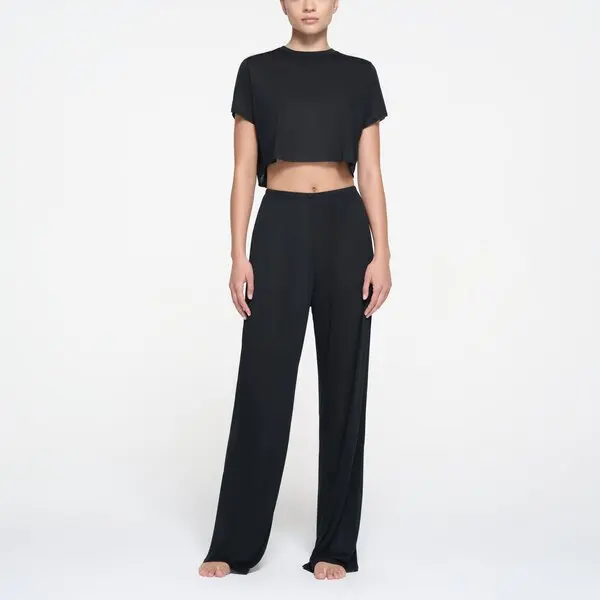 SKIMS Kims Sleep Cropped T Shirt - Onyx