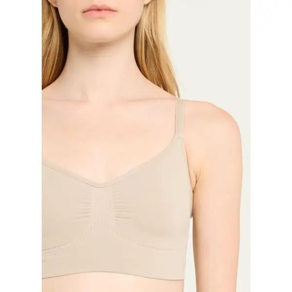 SKIMS Seamless Sculpt Pullover Bra - Sand