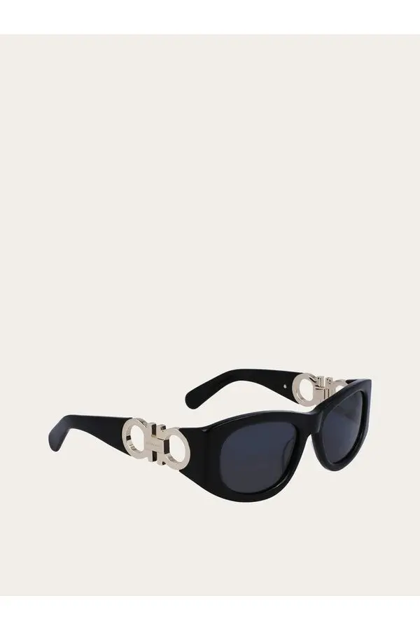 FERRAGAMO Oval Frame Sunglasses