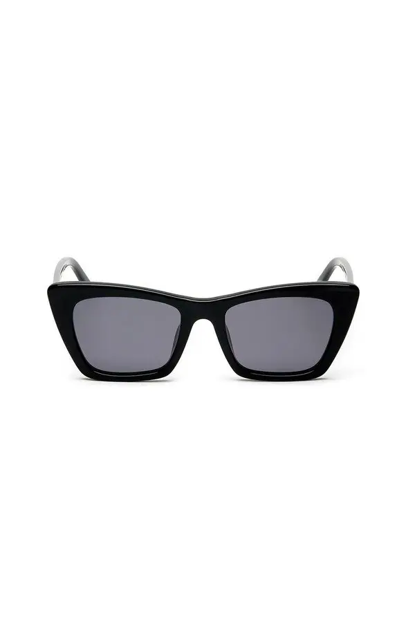 Velvet By Graham & Spencer Essential Sunglasses - Black