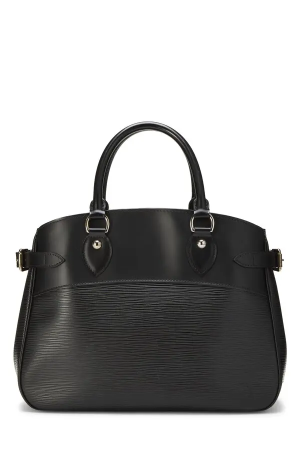 LOUIS VUITTON Epi Passy - Black