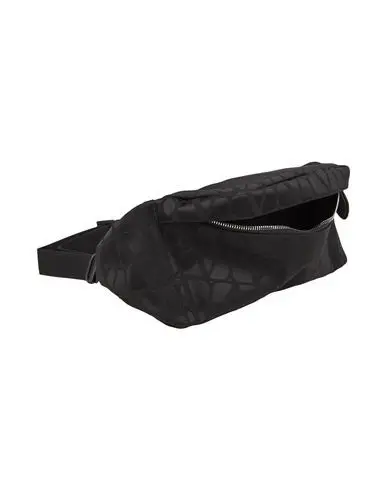 Valentino Garavani Logo Belt Bag