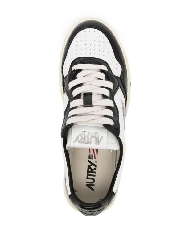 AUTRY Medalist Leather Sneakers