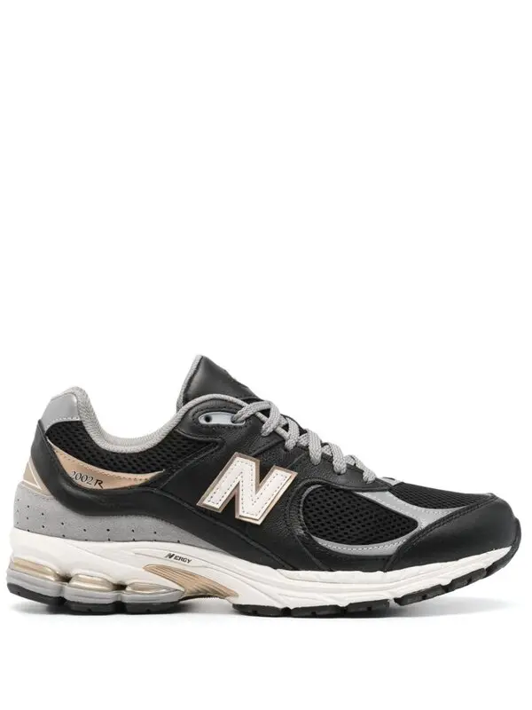 NEW BALANCE 2002r Sneakers