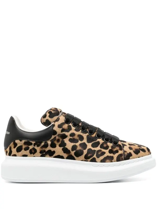 Alexander McQueen Oversized Sneakers - Neutrals