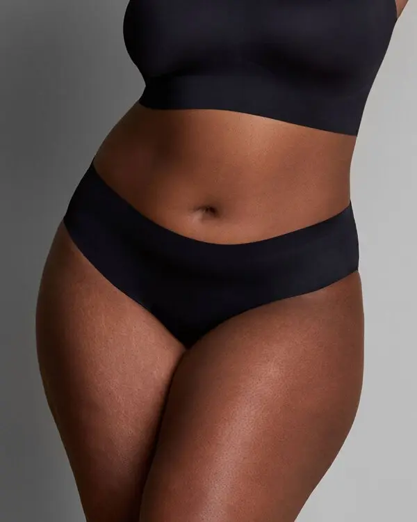 EBY Cheeky Panties, Seamless - Black