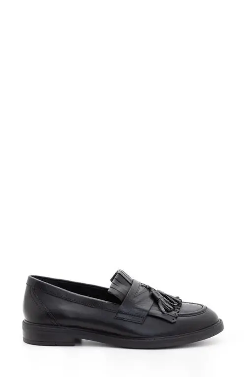 ARA Kirelle Kiltie Loafer