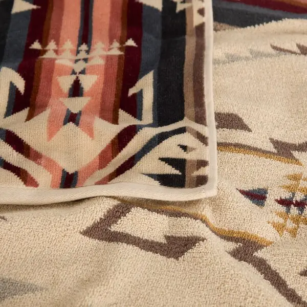 Pendleton Jacquard Bath Towel