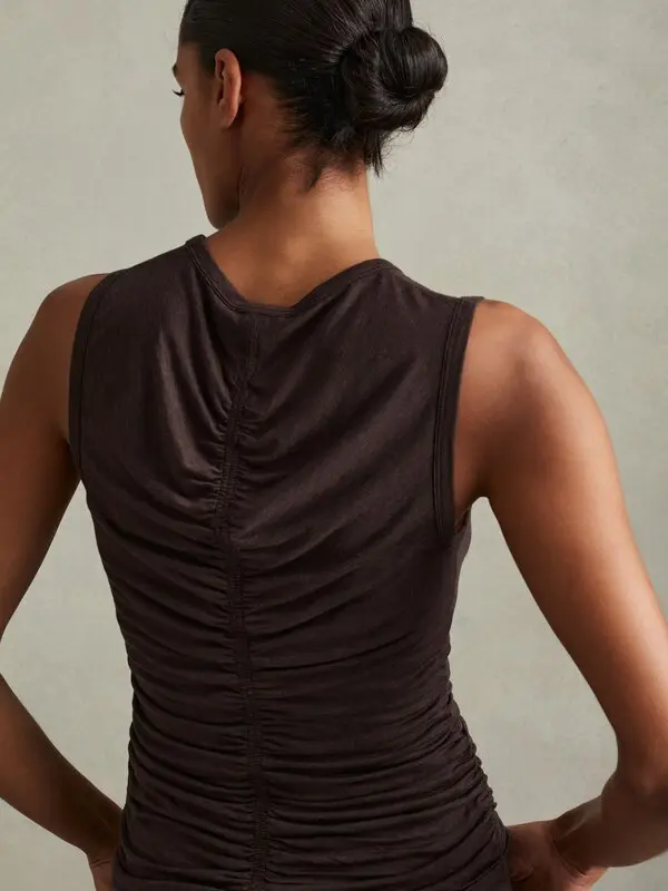 REISS Simone Lyocell-wool Ruched Vest - Chocolate