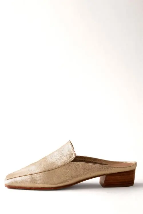 HUMA BLANCO Felix Loafer Mule - Gold