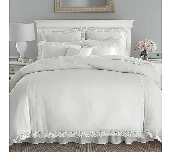 Laura Ashley Annabella White Twin Comforter Sha Set - One-color