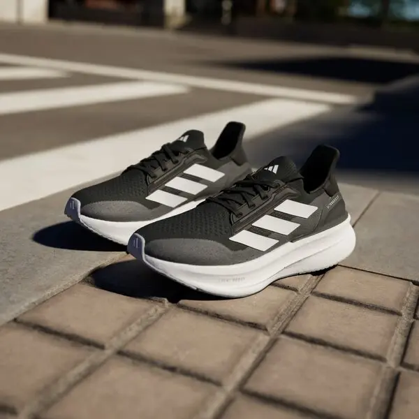 Adidas Ultraboost 5x Running Shoes - Core Black / Cloud White / Carbon