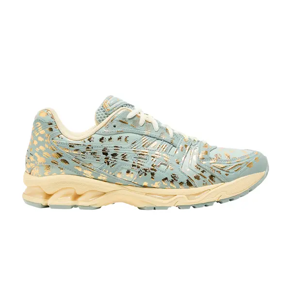 Asics Gel-kayano Sneakers - Gold