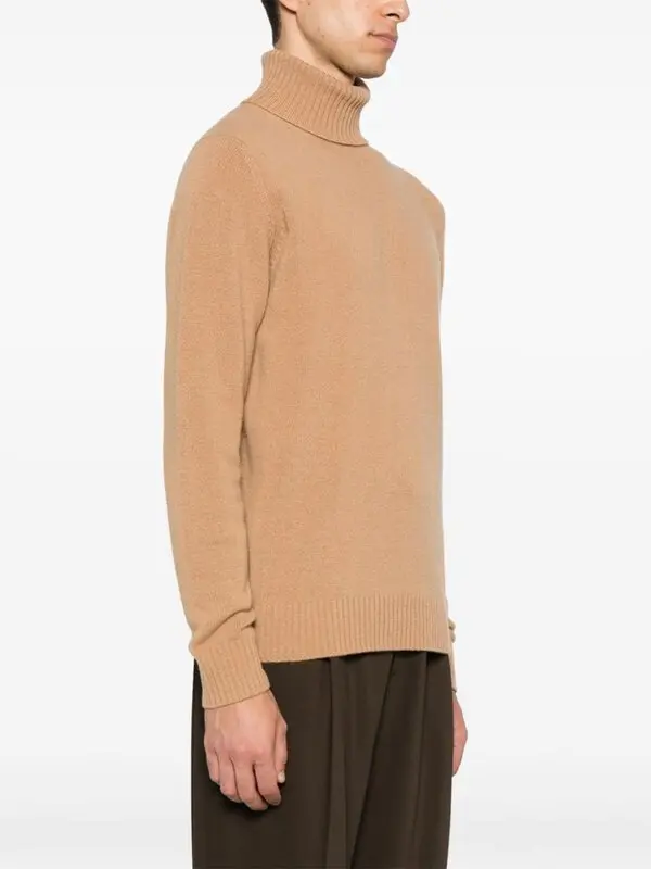 NUUR Roll-neck Sweater