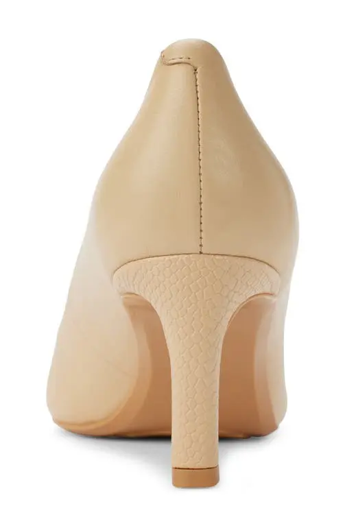 Dkny Charlie Pump