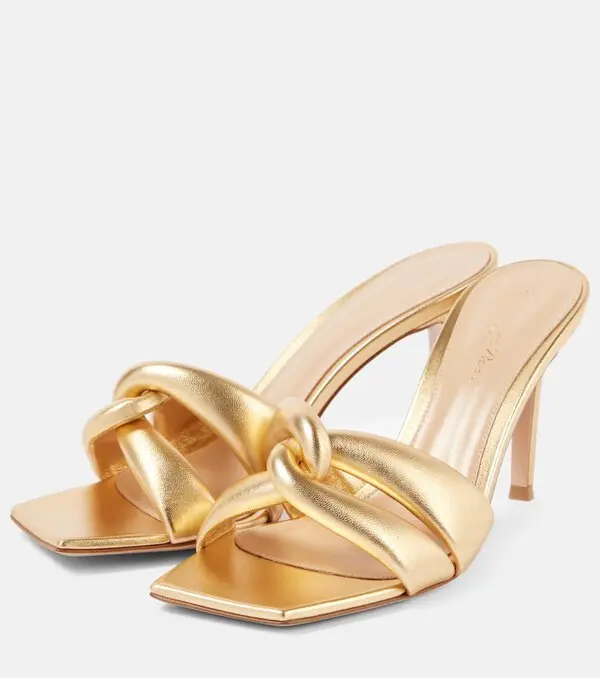 GIANVITO ROSSI Amour 85 Metallic Leather Mules - Gold