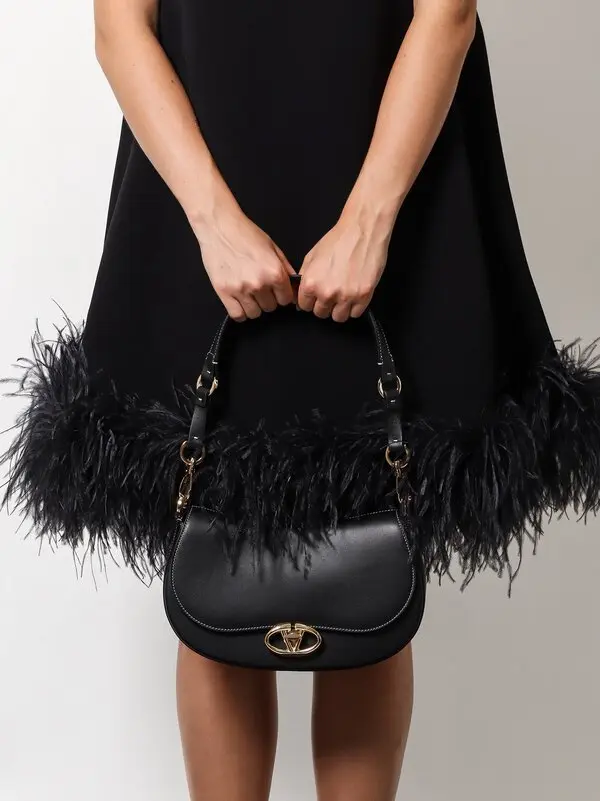 Valentino Garavani Leather Shoulder Bag With Vlogo Signature Detail - Black