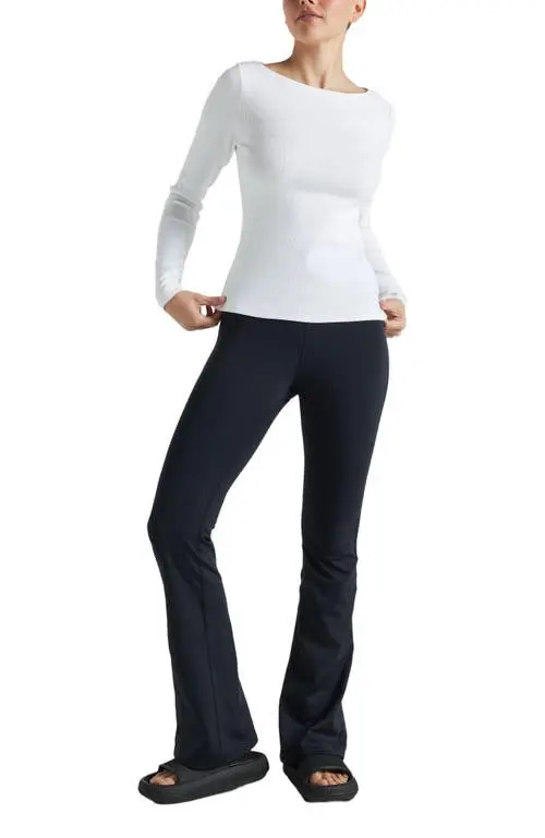 LOSANO Serene Rib Long Sleeve Top - Snow