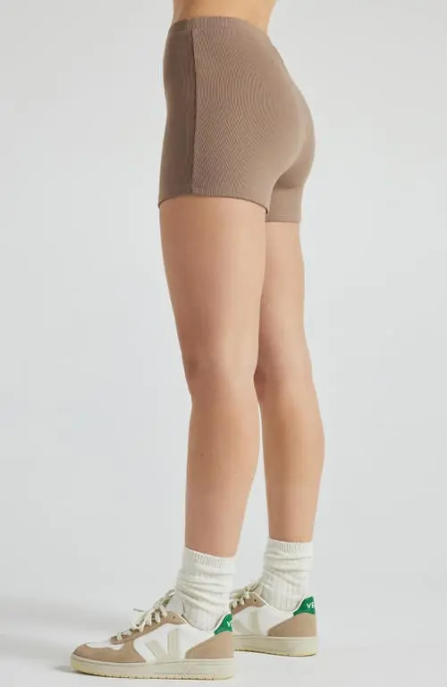 LOSANO Serene Rib High-waisted Shorts - Pine Bark