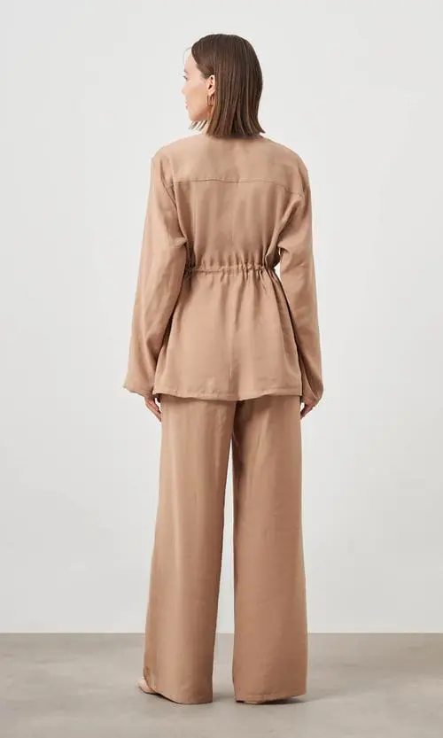 MIZALLE Modal Zippered Shirt Jacket With Cinched Waist - Beige