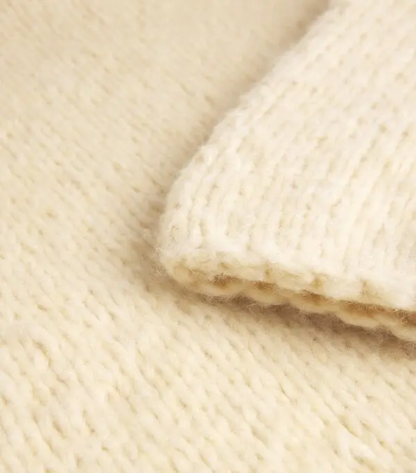 THE ROW Helfi Cashmere Sweater