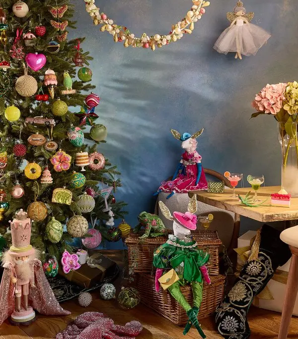 JOANNA BUCHANAN Crystal-embellished Cupcake Tree Decoration