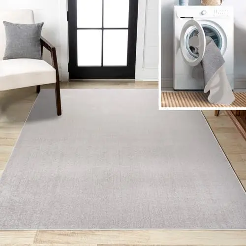 JONATHAN Y Twyla Classic Solid Low-pile Machine-washable Area Rug - Light Gray