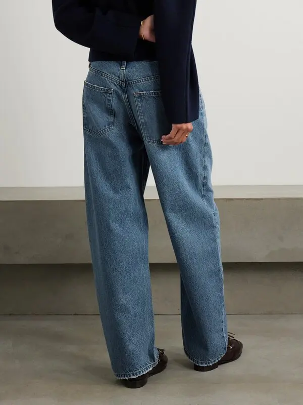 FRAME Low Slung Barrel Boyfriend Jeans