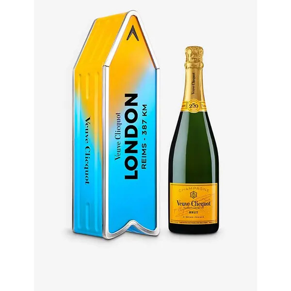 VEUVE CLICQUOT Arrow Brut Nv Champagne With Personalised Tin