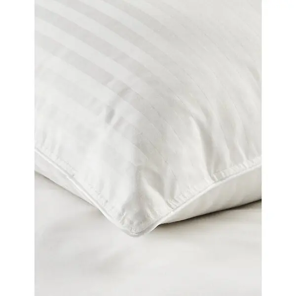 THE WHITE COMPANY Luxury Hugarian Medium Goose-down Pillow 50cm X 75cm