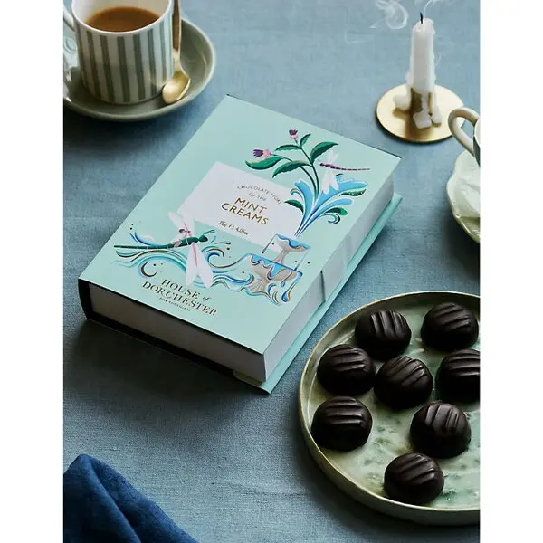 HOUSE OF DORCHESTER Mint Creams Chocolate Book Box 110g