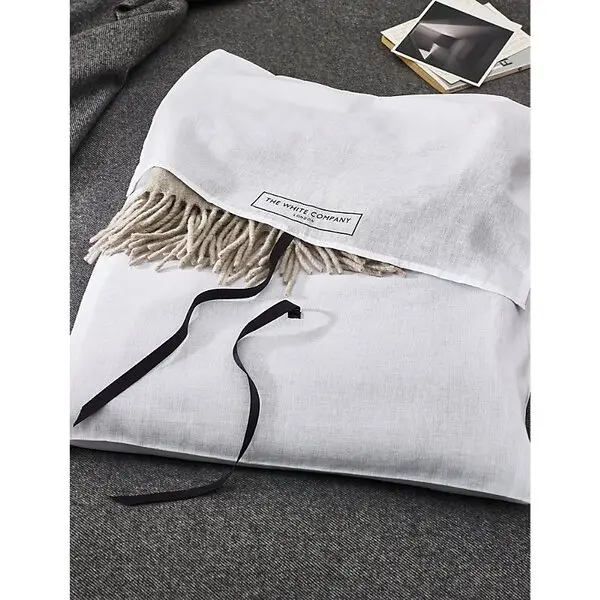 THE WHITE COMPANY Fringe-trim Lightweight Recycled Cashmere-blend Throw