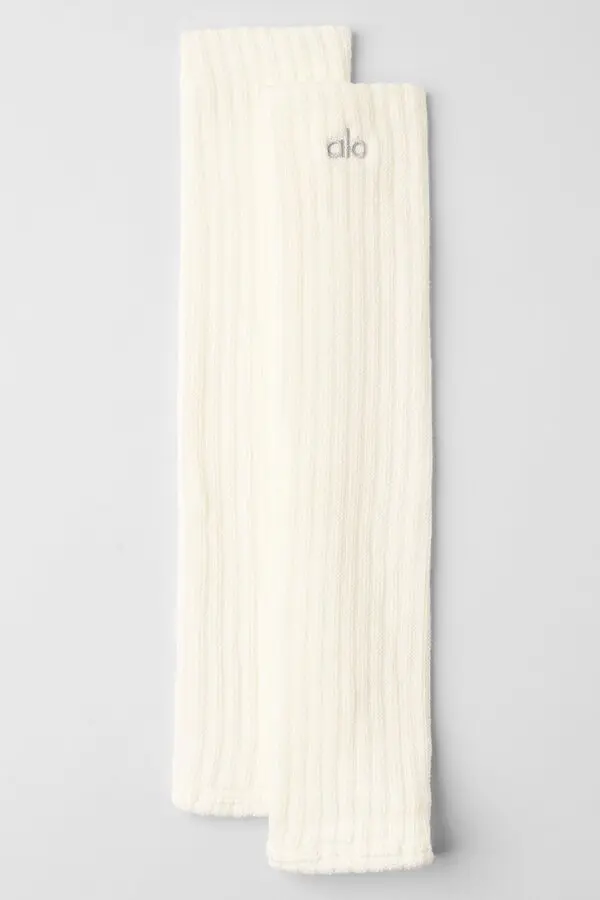Alo Yoga Ballet Tough Leg Warmers - Ivory