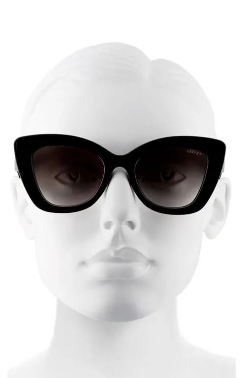 VELVET EYEWEAR Maya Sunglasses - Black