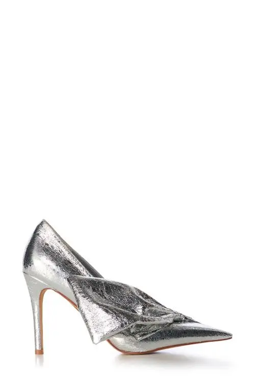 AZALEA WANG Geovanni Pointed Toe Pump - Silver