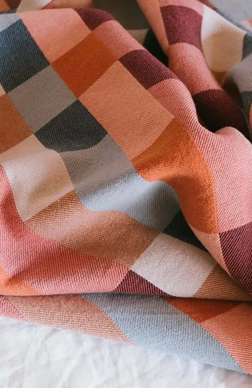 MUNGO Doublecloth Throw - Wild Fire